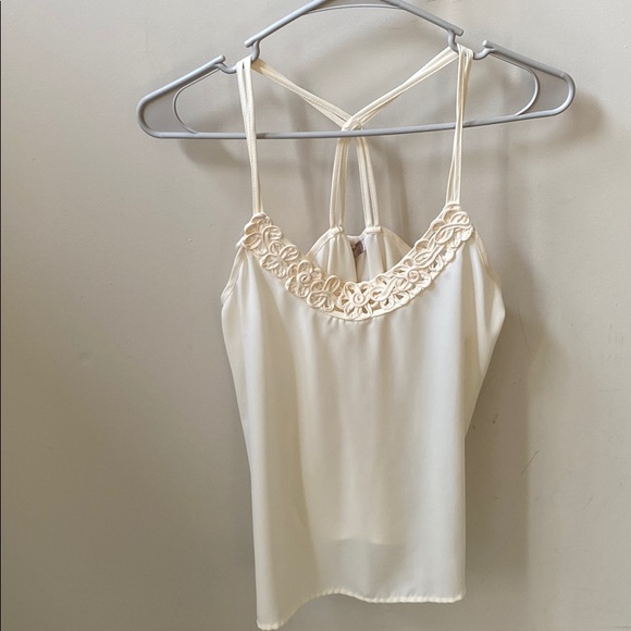 Forever 21 | Tops | Cream Floral Detailed Tank Top | Poshmark